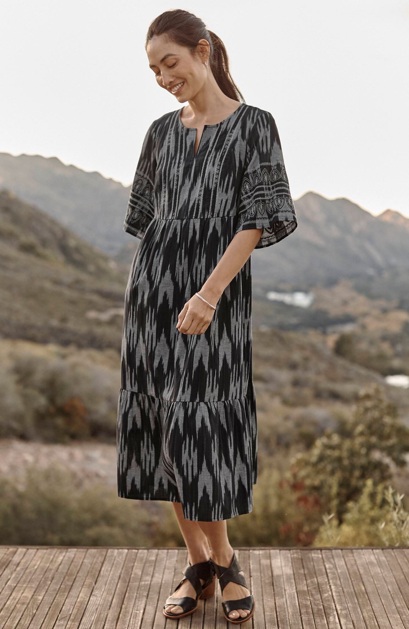 Jjill J.jill Pure Jill V-neck Ikat Dress In Dark Black Sand Multi ...