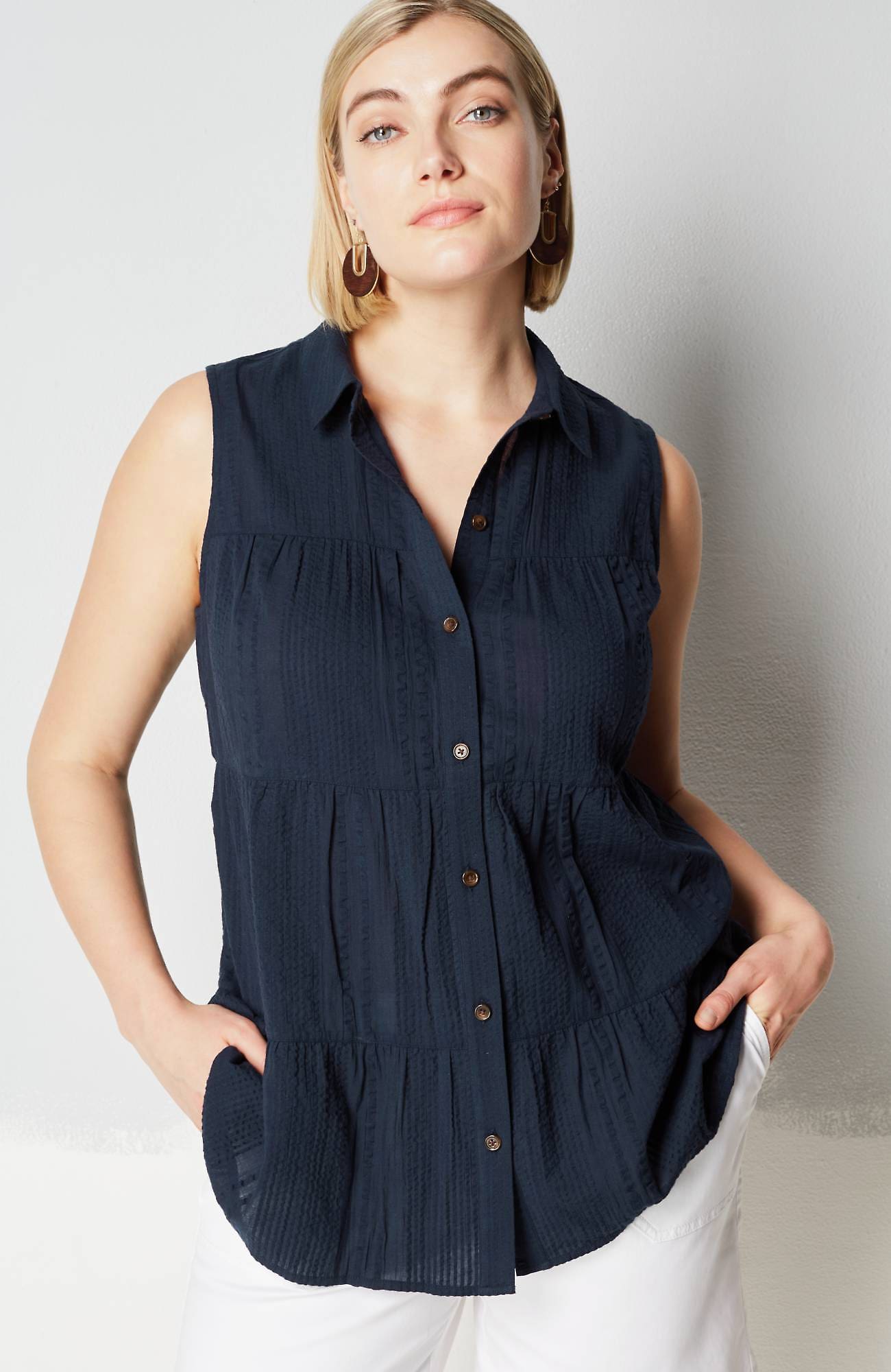 Jjill J.jill Tiered Button-front Sleeveless Top In Navy Blue | ModeSens